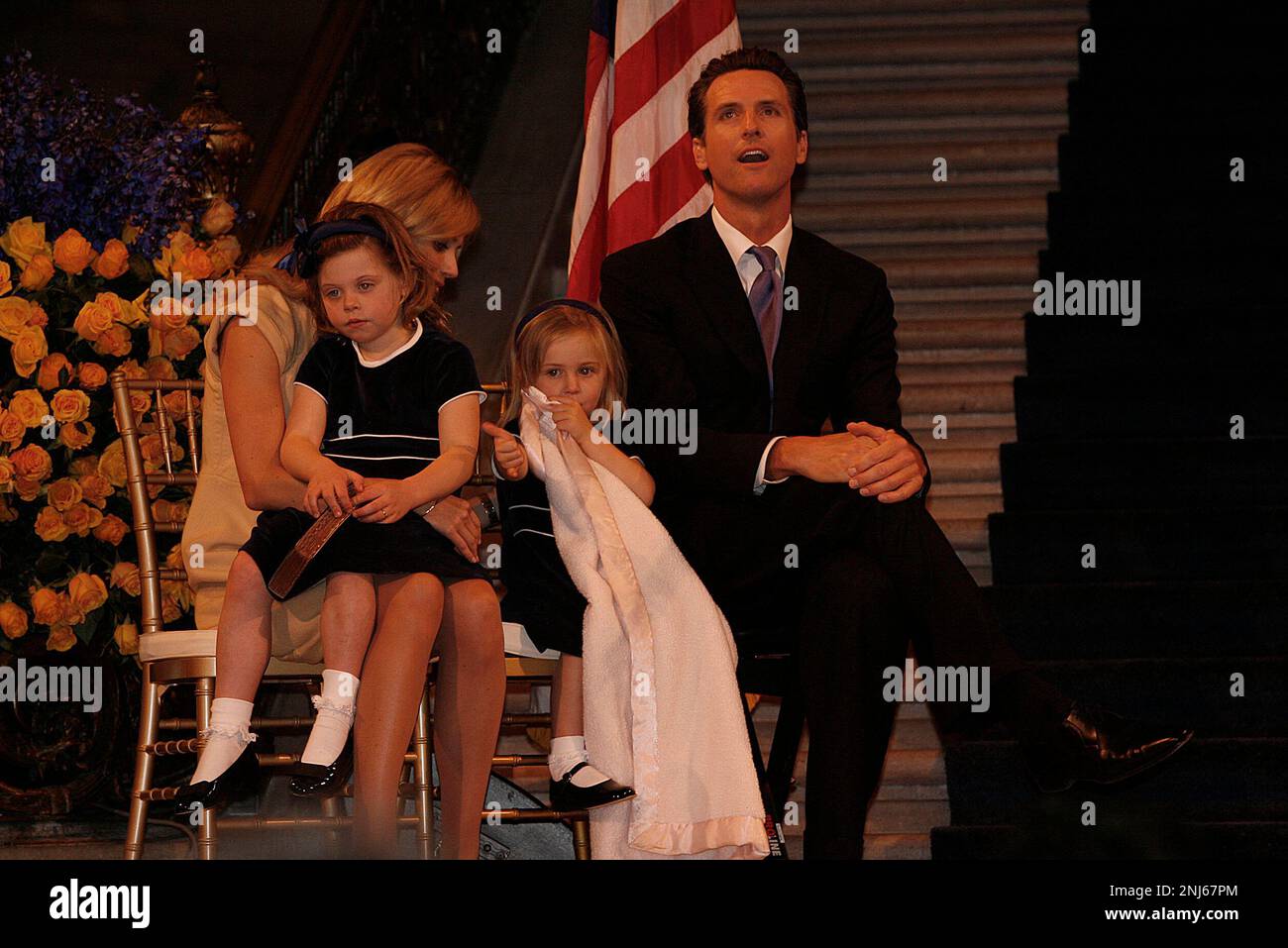 NEWSOM09 OATH 094 LH.JPG Mayor Gavin Newsom takes his oath of office in ...