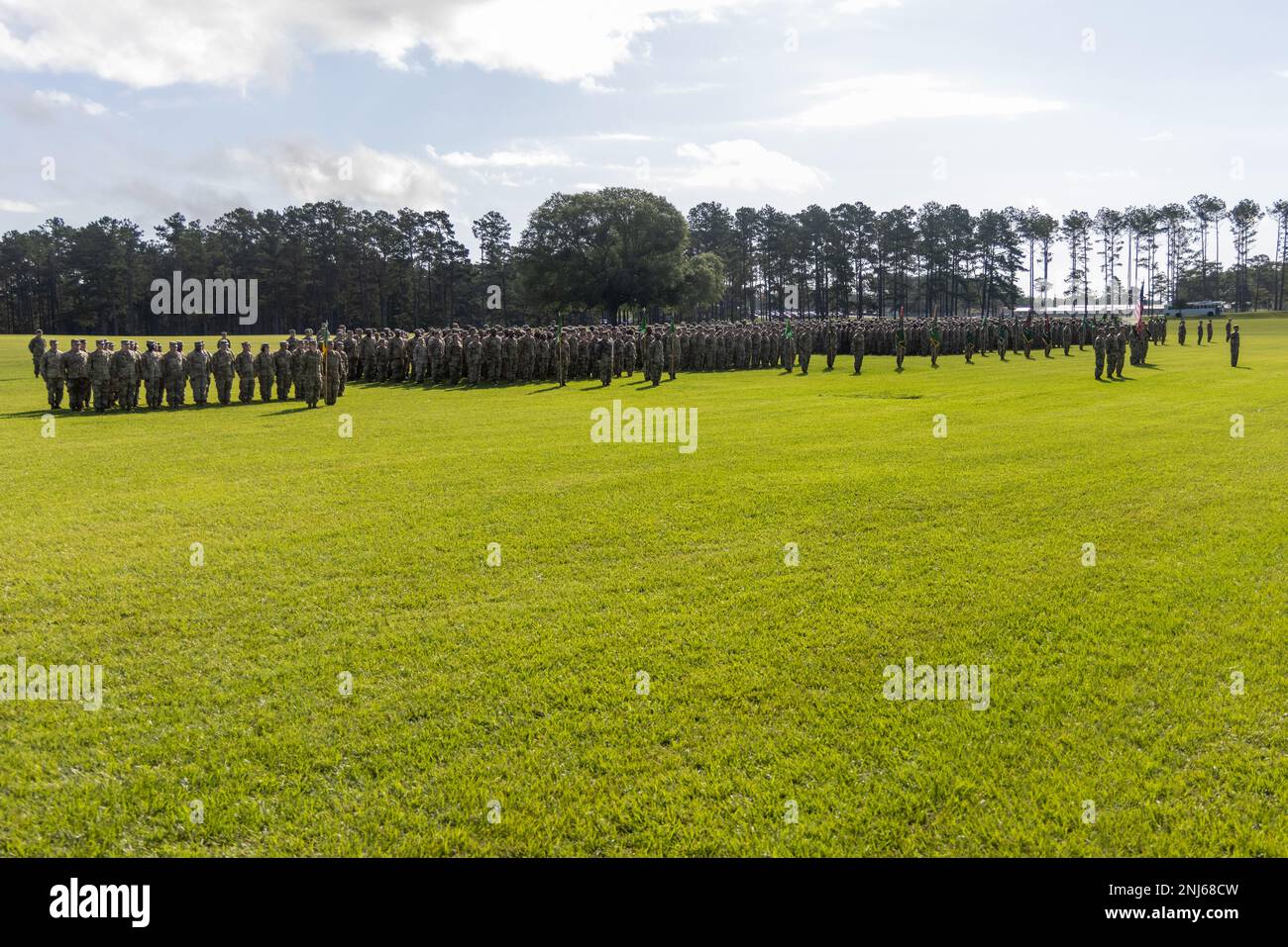 290th Military Police Brigade, U.S. Army Reserve, held a change of ...