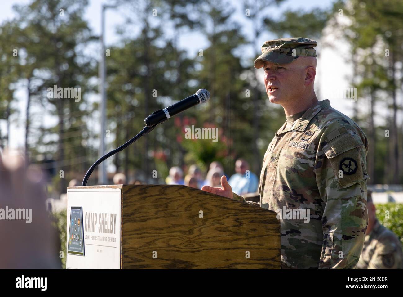 290th Military Police Brigade, U.S. Army Reserve, held a change of ...