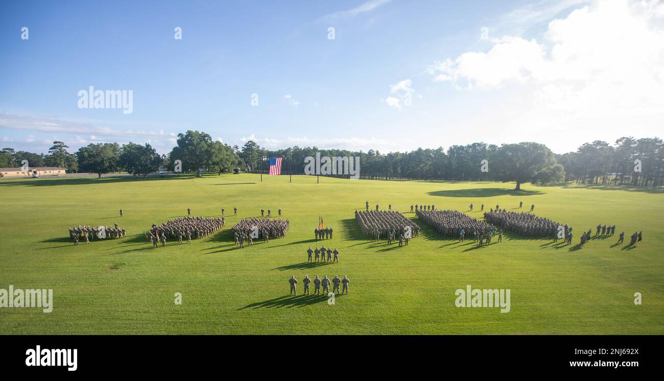 290th Military Police Brigade, U.S. Army Reserve, held a change of ...