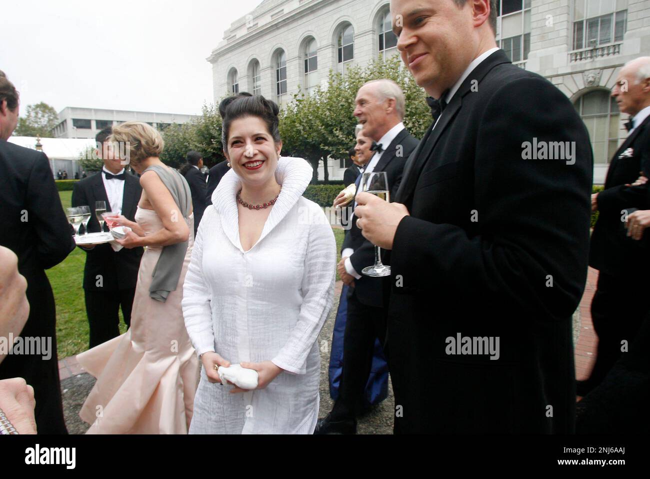 SFOPERA11 swells 068-ID-Ê - 068.JPG ID's tko--Catherine Bigelow will ...