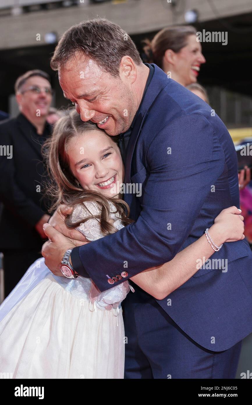 Alisha Weir, left, and Stephen Graham pose for photographers upon ...