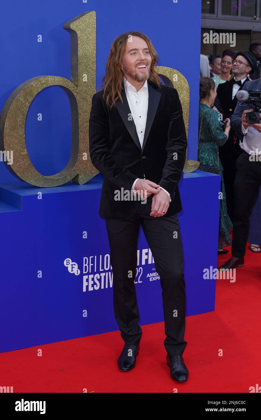 Tim Minchin poses for photographers upon arrival for the premiere of ...
