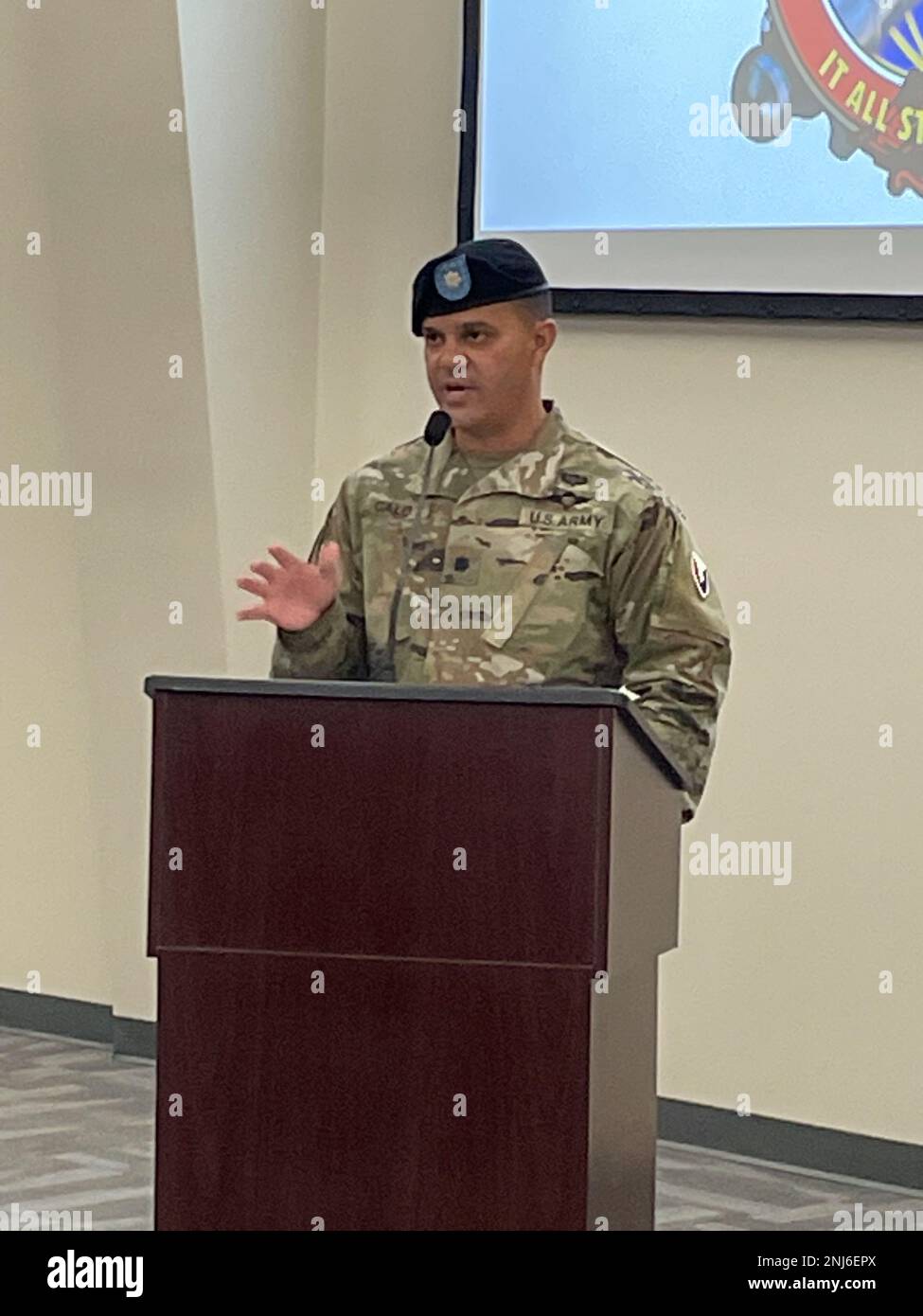 Incoming Holston Army Ammunition Plant Commander, LTC Joel Calo speaks ...