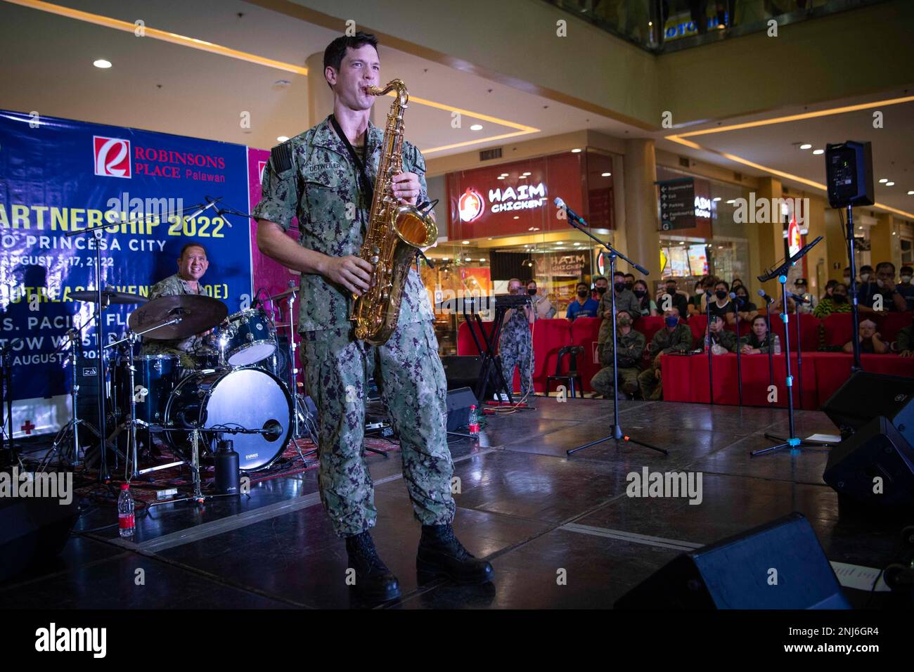 PUERTO PRINCESA, Philippines (August 5, 2022) – Musician 3rd Class ...