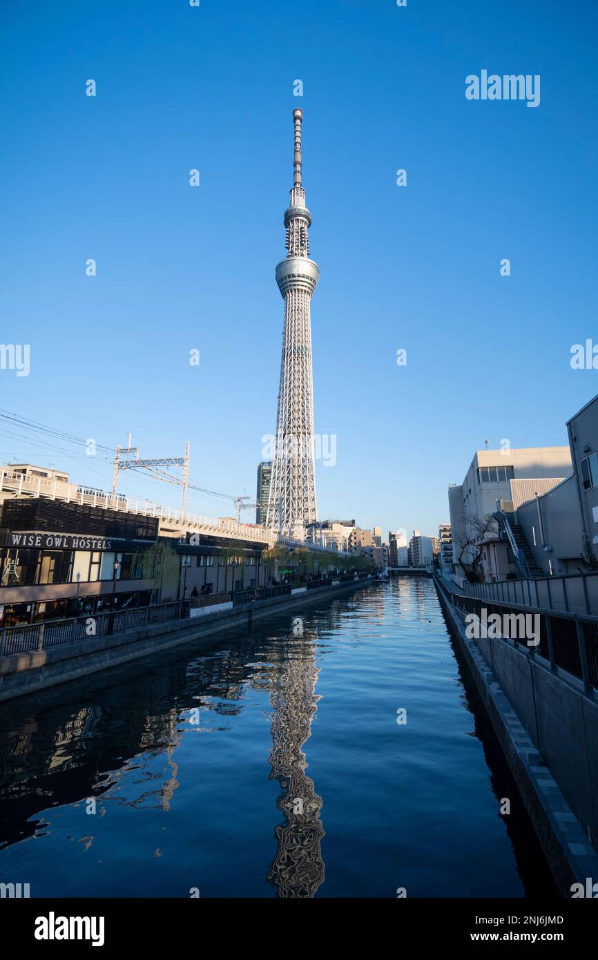 Skytree building hi-res stock photography and images - Alamy