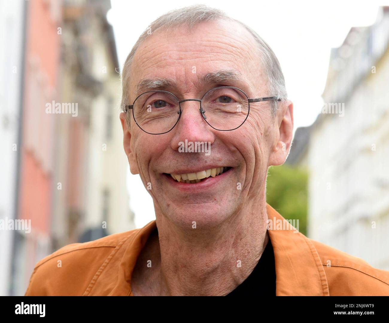 Swedish scientist Svante Paabo stands outside the Max Planck Institute ...