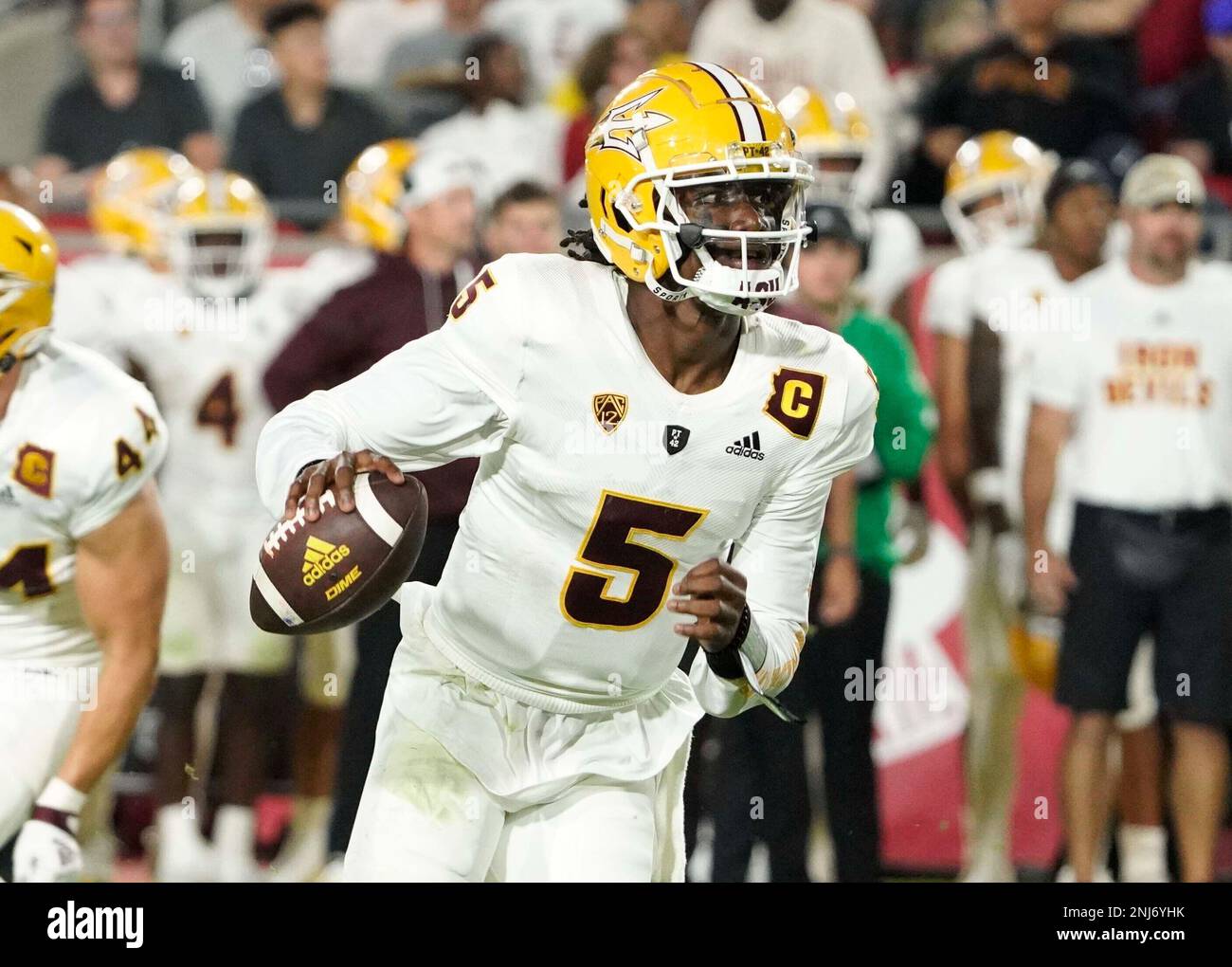 Arizona State Sun Devils quarterback Emory Jones (5) looks to make a ...