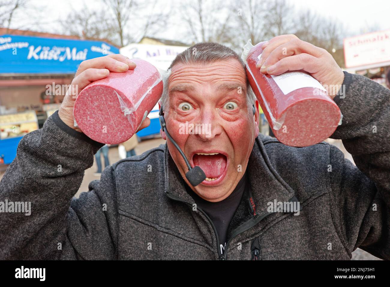 Nordhausen, Germany. 22nd Feb, 2023. Market crier Wurst Achim ...