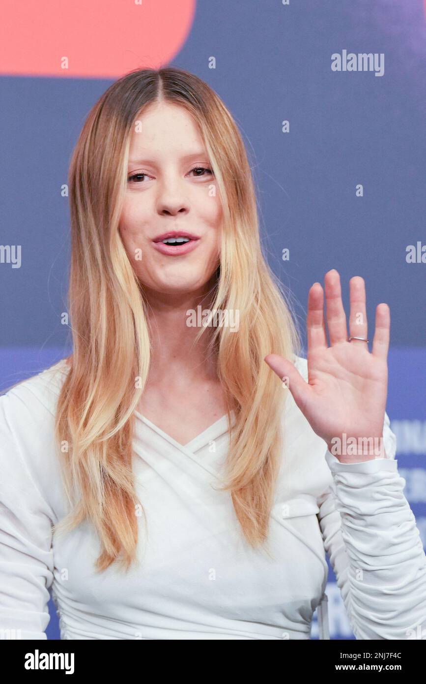 Mia goth infinity pool hi-res stock photography and images - Alamy