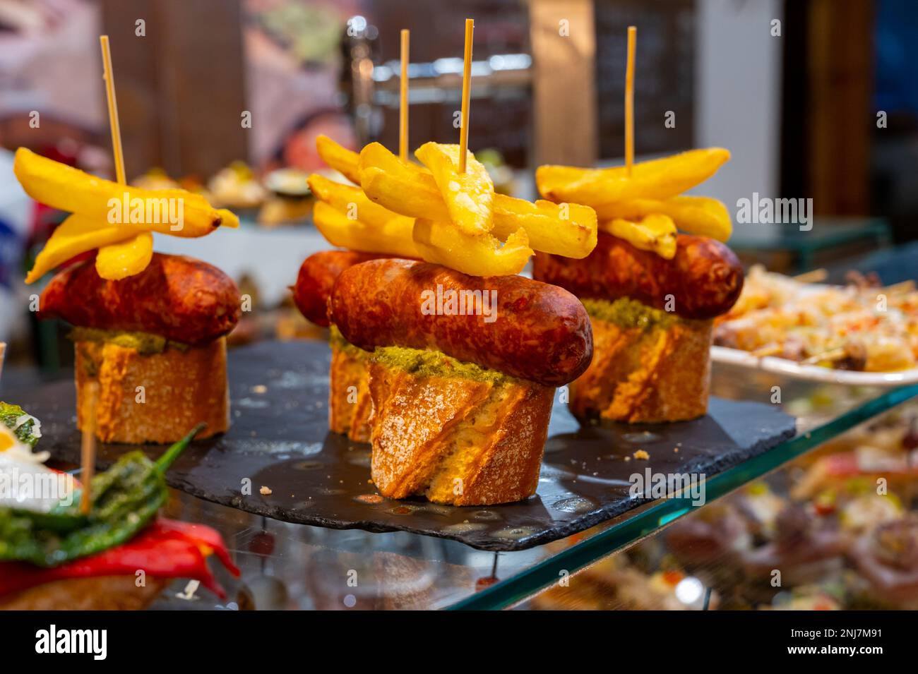 Pinxtos san sebastian hi-res stock photography and images - Alamy