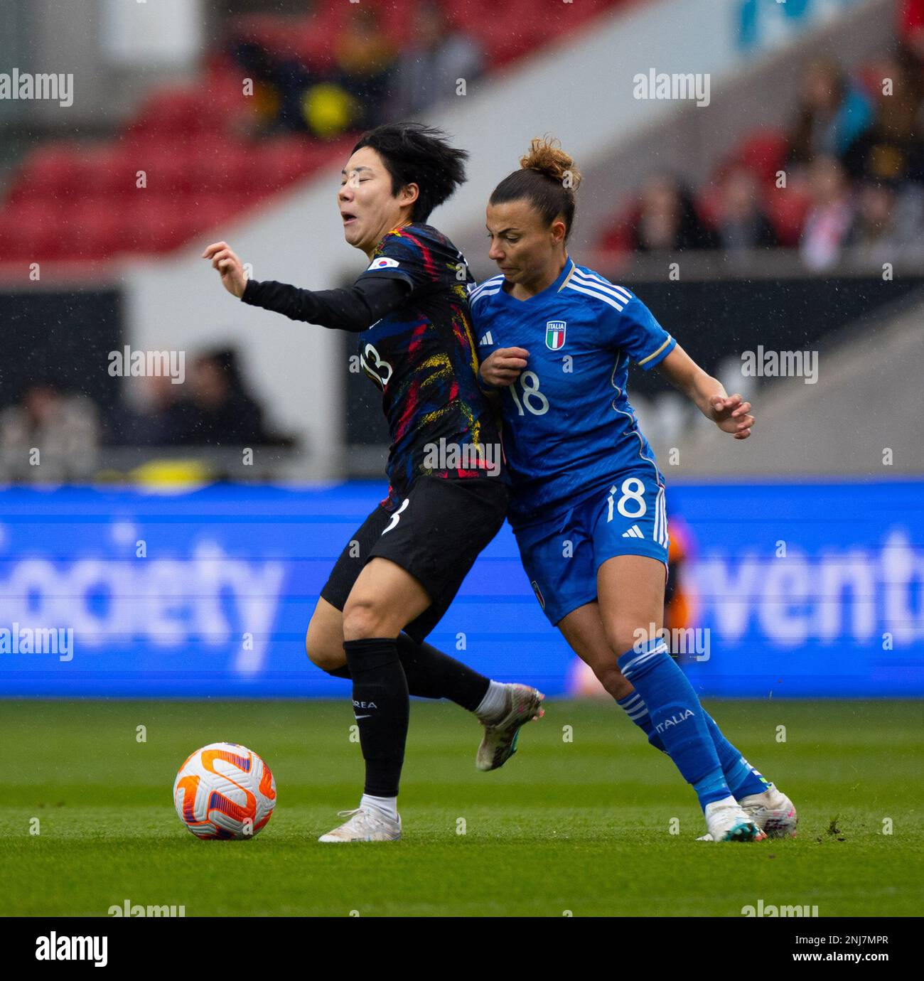 Arianna lee hi-res stock photography and images - Alamy