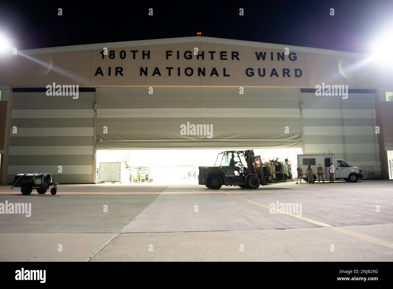U.S. Air Force Airmen, assigned to the Ohio National Guard’s 180th ...