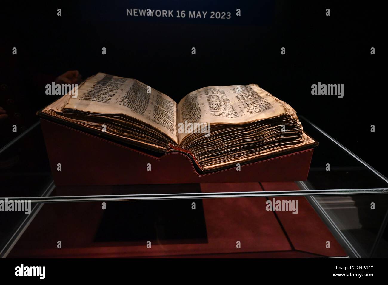 The Earliest , Most Complete Hebrew Bible Ever Discovered . A Vital ...