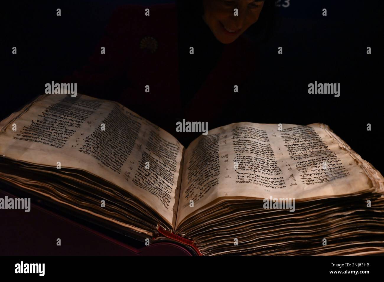 The Earliest , Most Complete Hebrew Bible Ever Discovered . A Vital Touchstone of Human History ...