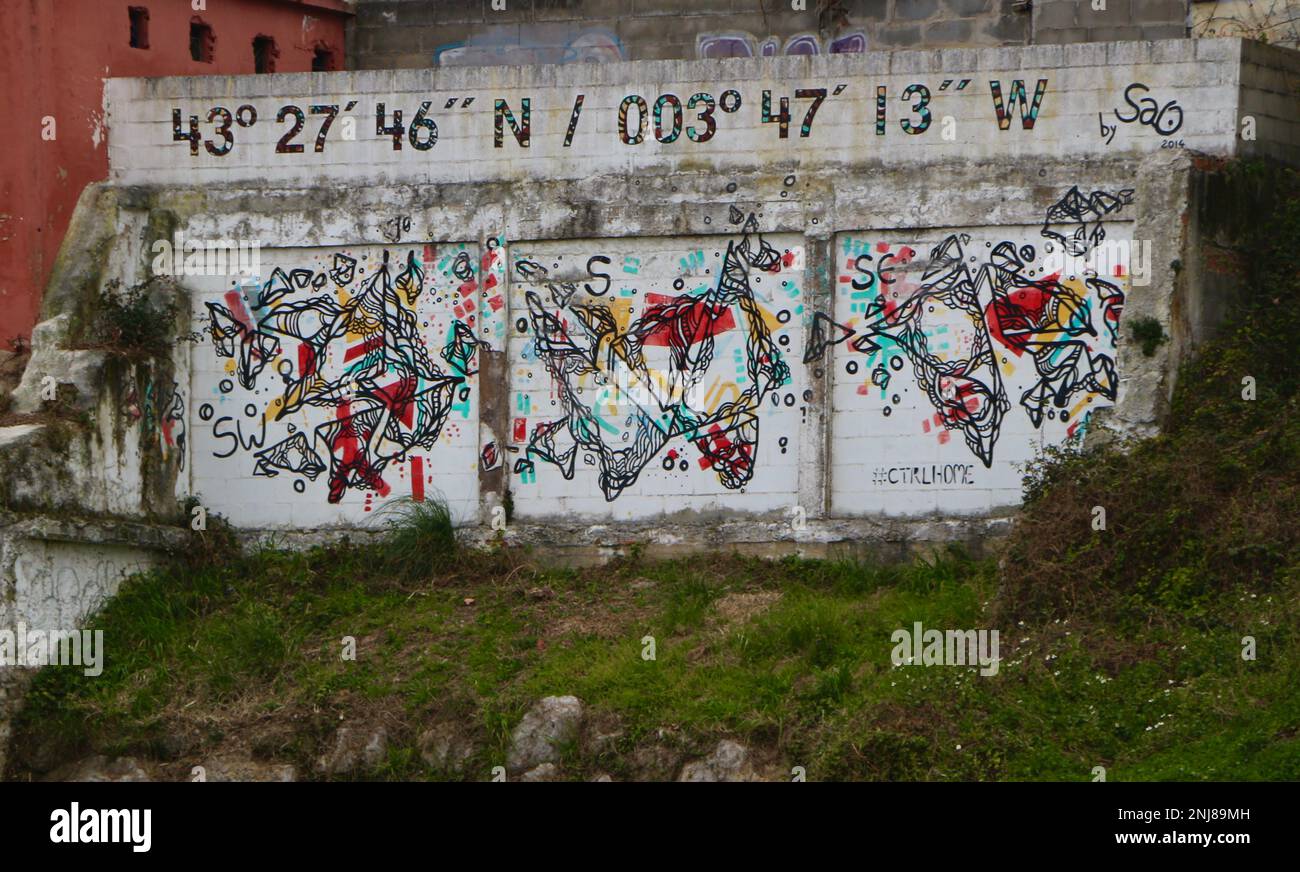 N 47 13 43 hi-res stock photography and images - Alamy