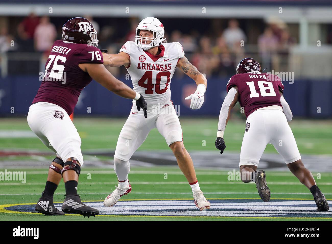 September 24, 2022: Arkansas Razorback defensive lineman Landon Jackson ...