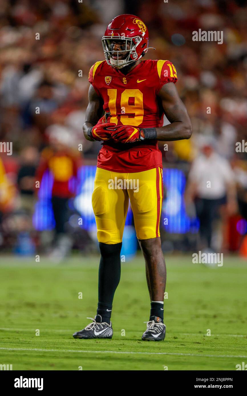 LOS ANGELES, CA - SEPTEMBER 17: USC Trojans tight end Malcolm Epps (19 ...