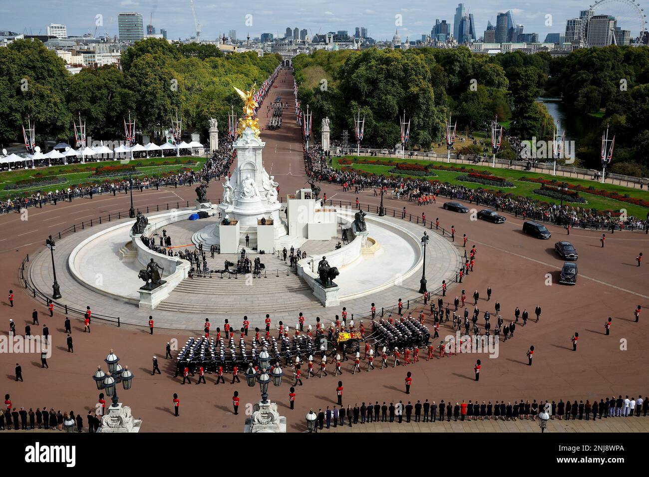Queen Elizabeth II's funeral cortege borne on the State Gun Carriage of ...