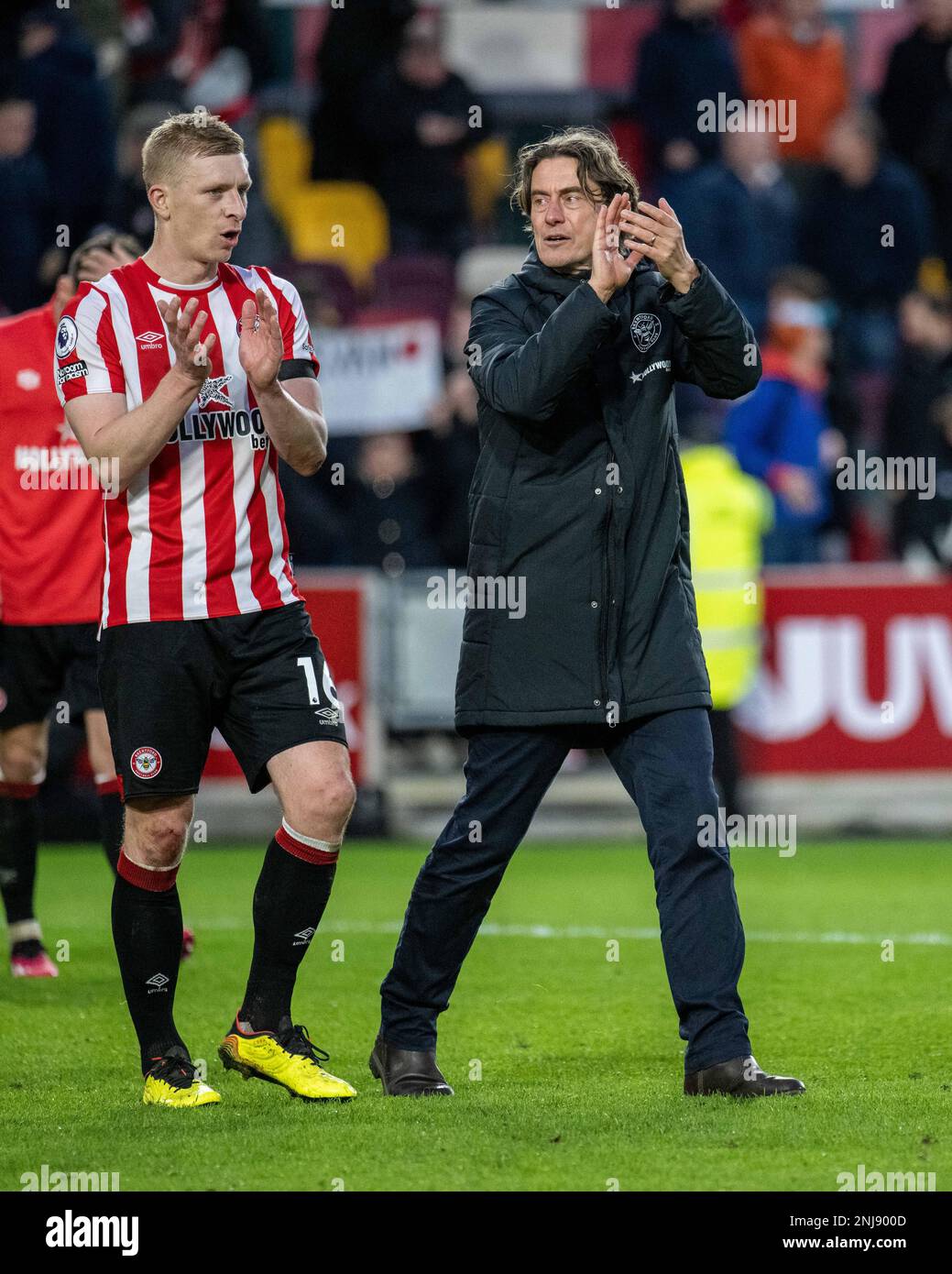 Brentford fc thomas frank hi-res stock photography and images - Alamy