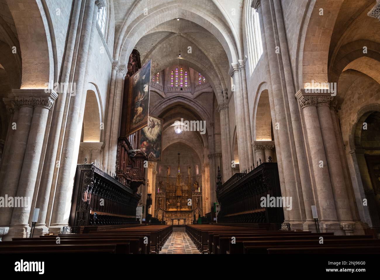 Inside view of the main nave of the Cathedral of Tarragona, a Roman ...