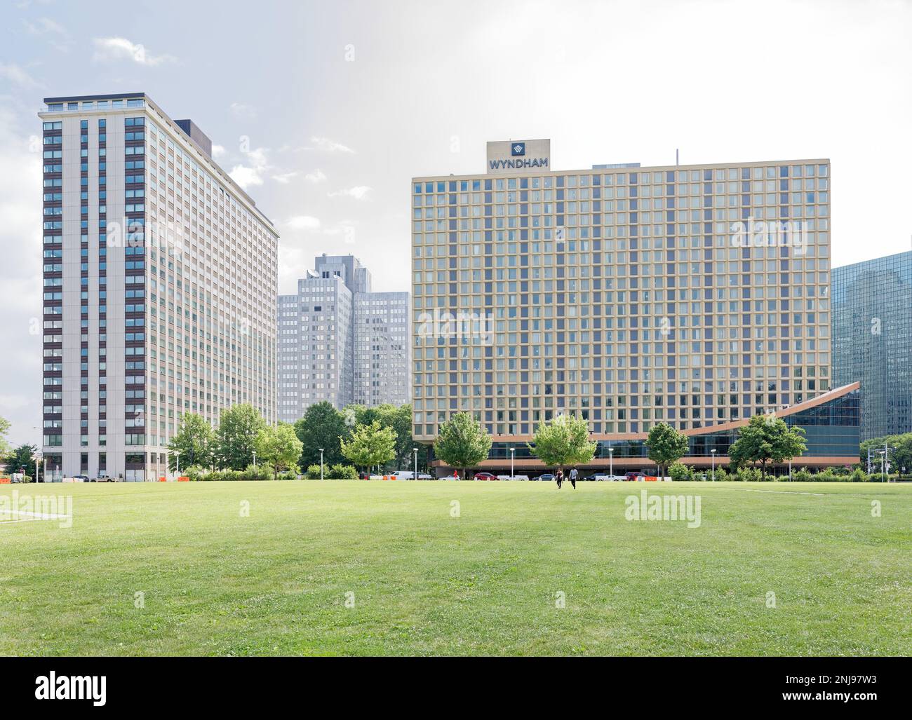 Pittsburgh Golden Triangle: Gateway Towers Condominiums and Wyndham ...