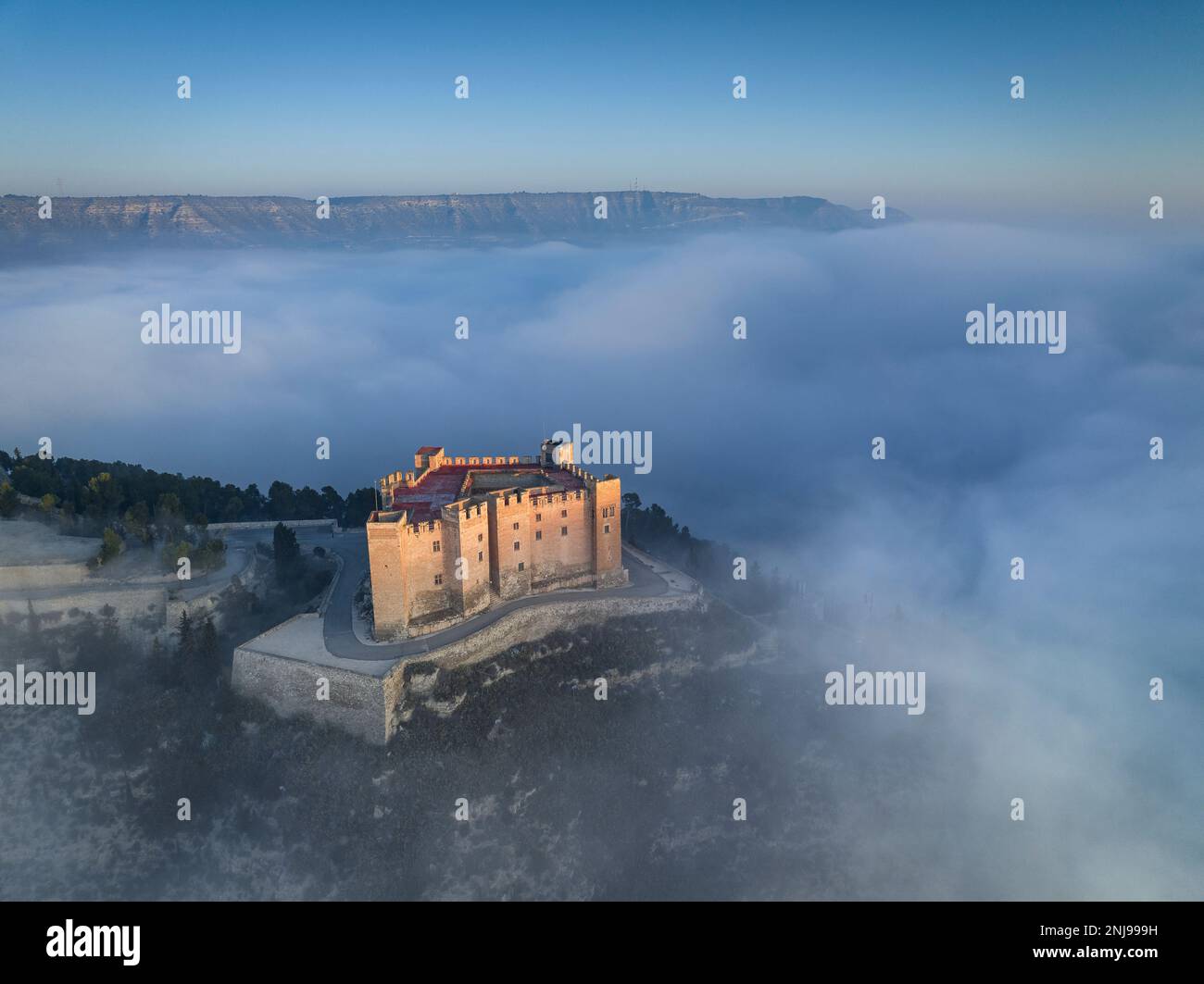 Middle cinca hi-res stock photography and images - Alamy
