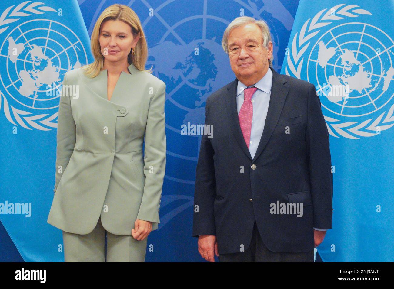United Nations Secretary General António Guterres, right, and Ukraine ...