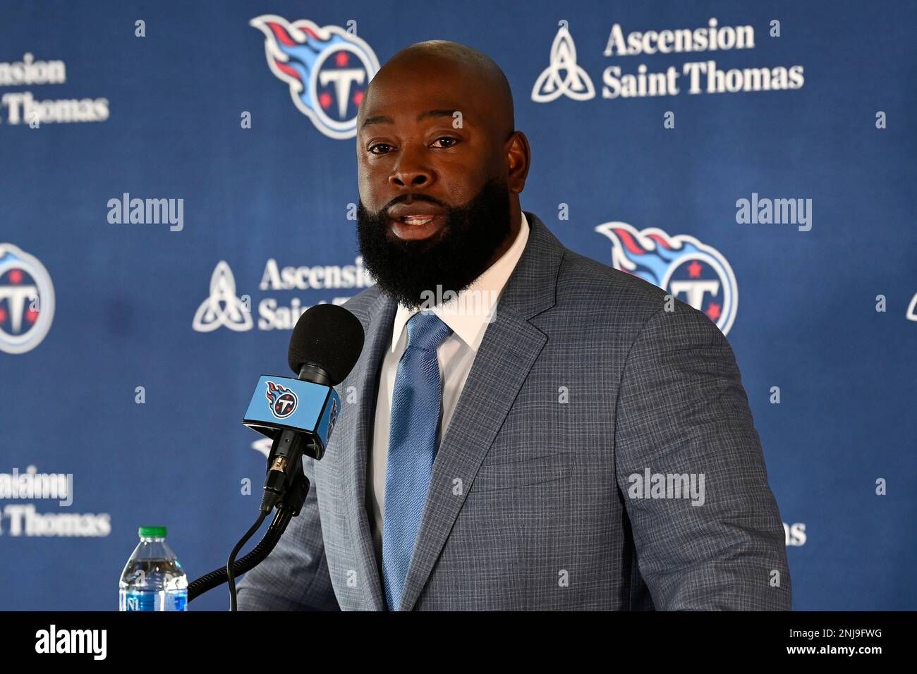 FILE - Ran Carthon, new Tennessee Titans NFL football team general ...