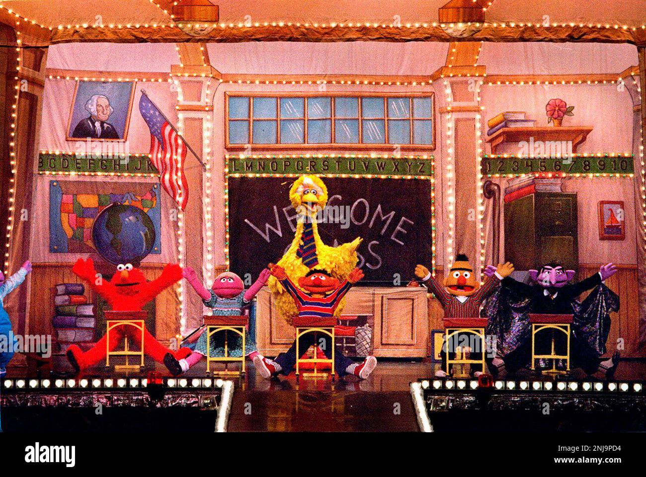 SESAME/C/30MAY96/DD/LH--Sesame Street goes live at the Oakland Coliseum ...