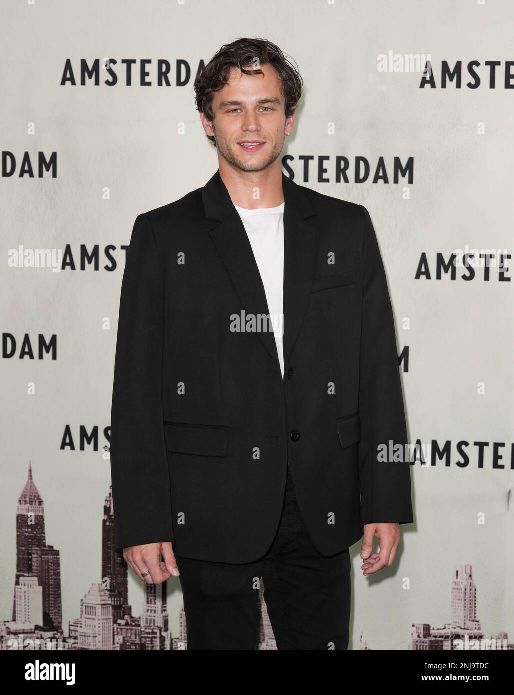 Photo by: John Nacion/STAR MAX/IPx 2022 9/18/22 Brandon Flynn at the ...