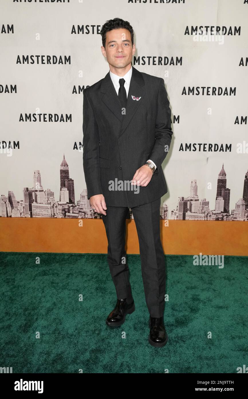 Photo by: John Nacion/STAR MAX/IPx 2022 9/18/22 Rami Malek at the ...