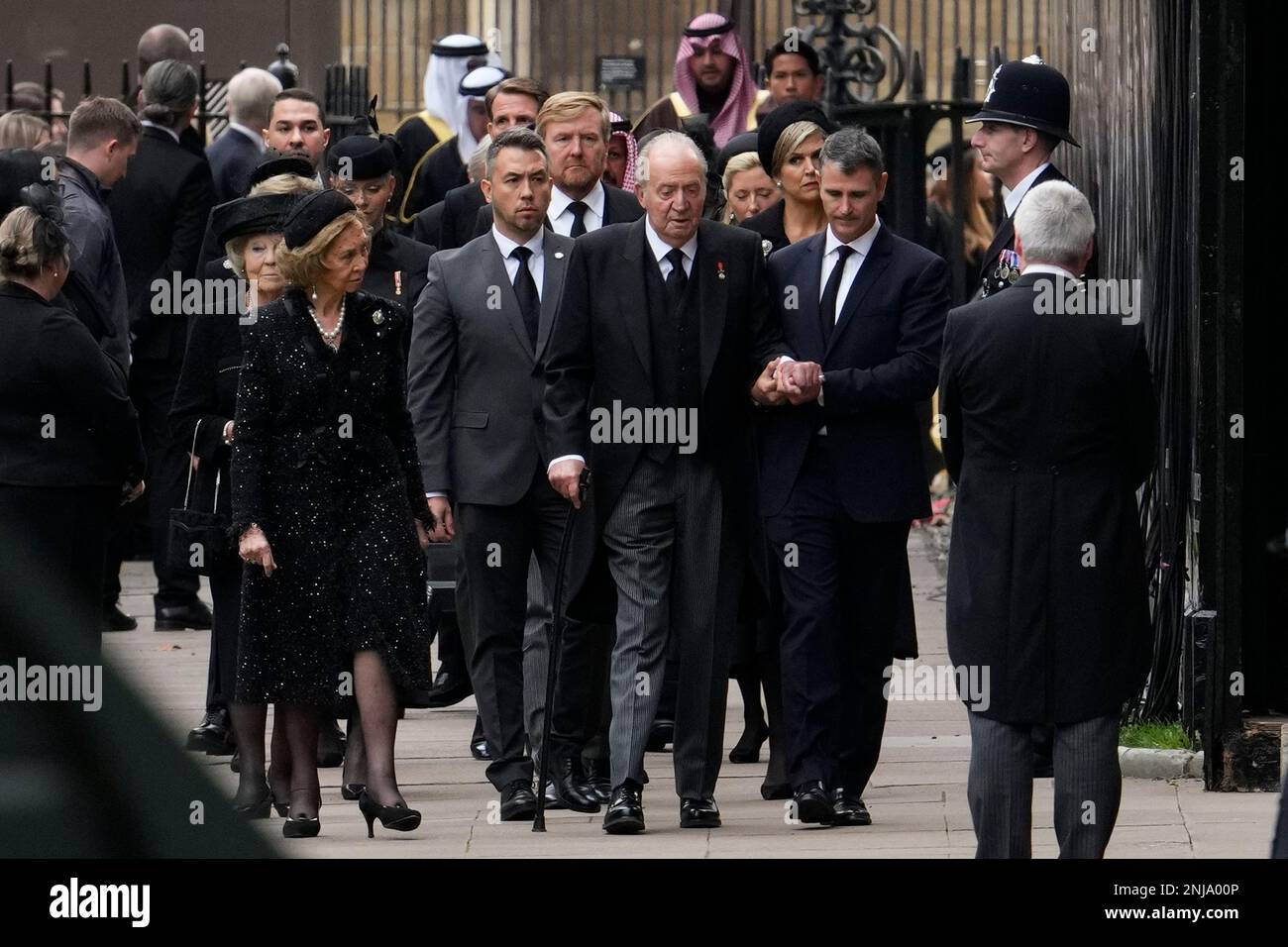 Former Spanish King Juan Carlos, his wife Sofia, left, King Willem ...