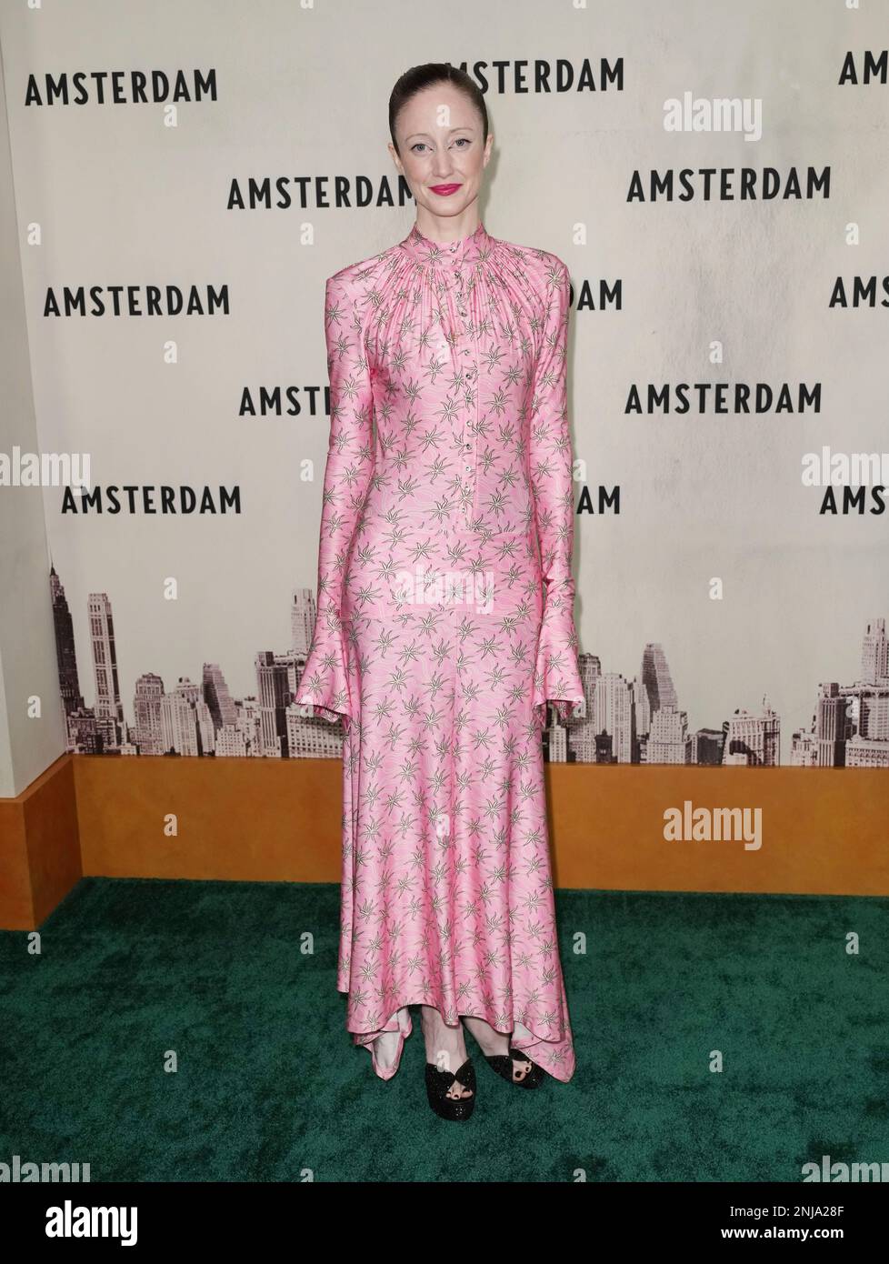 Photo by: John Nacion/STAR MAX/IPx 2022 9/18/22 Andrea Riseborough at ...