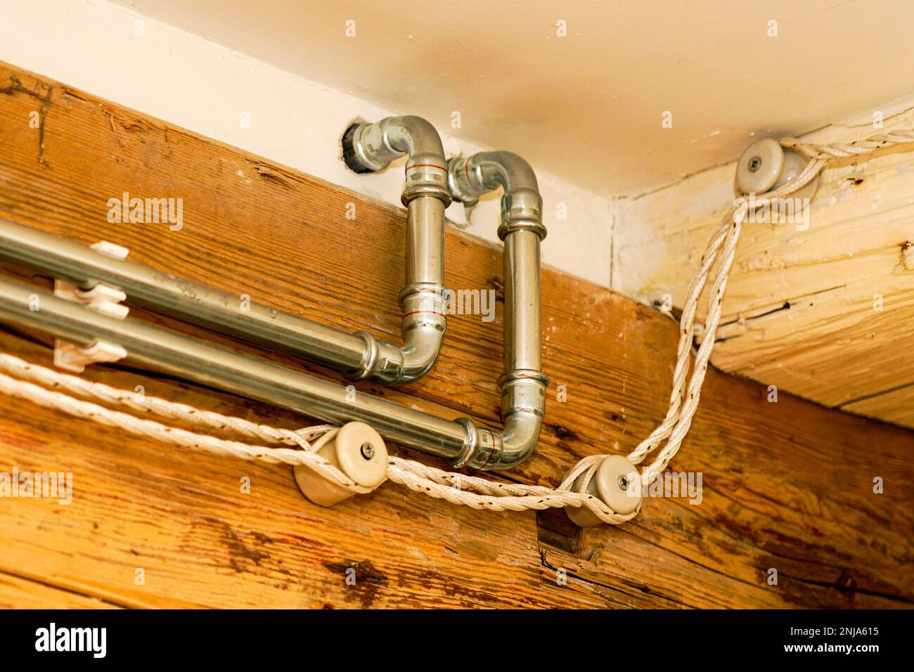 Ceramic insulator water hi-res stock photography and images - Alamy