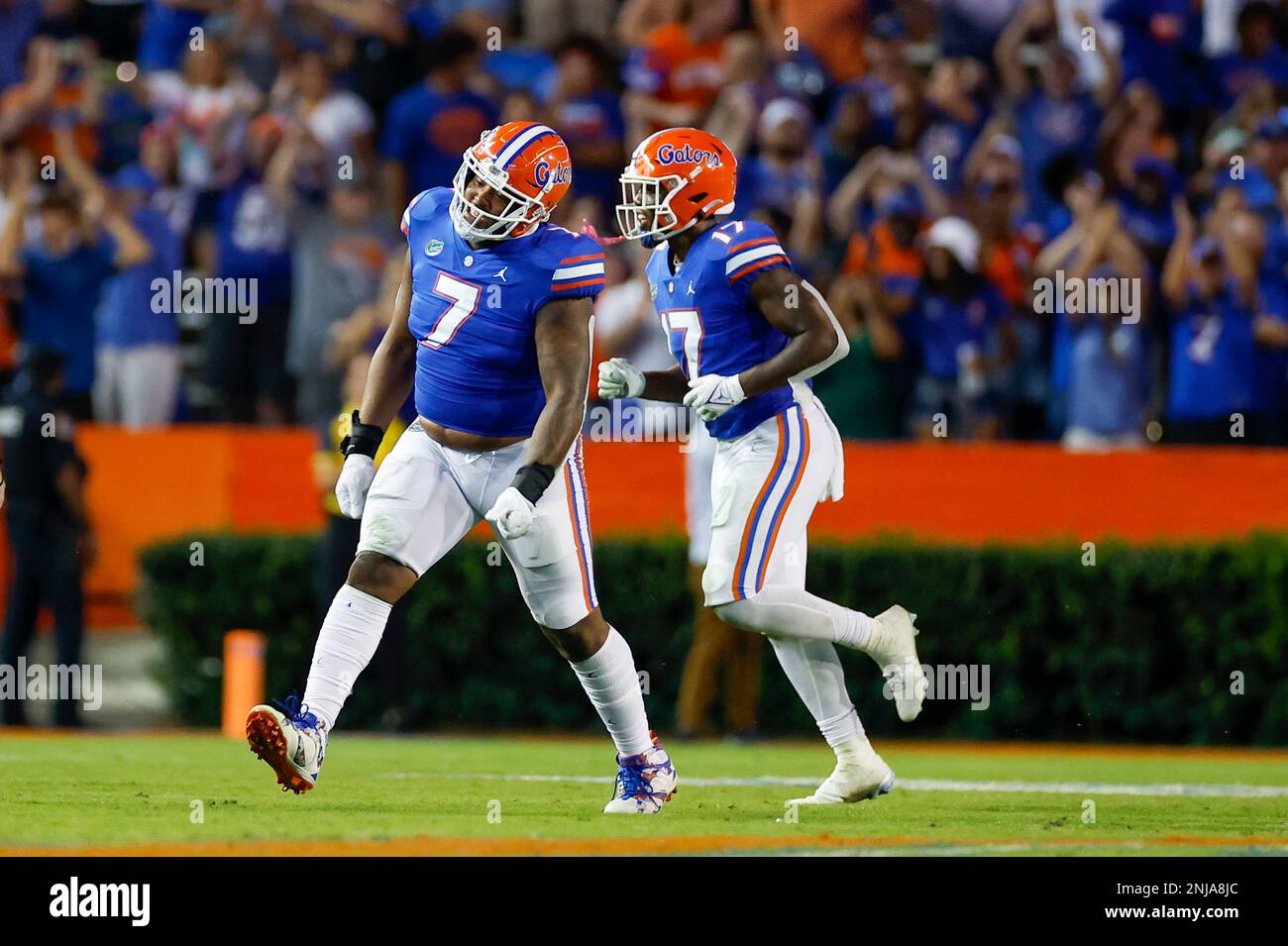 GAINESVILLE, FL - SEPTEMBER 17: Florida Gators defensive lineman Chris ...