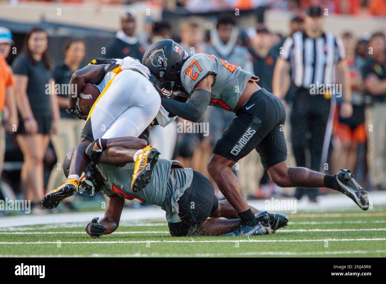 STILLWATER, OK - SEPTEMBER 17: Oklahoma State Cowboys cornerback ...