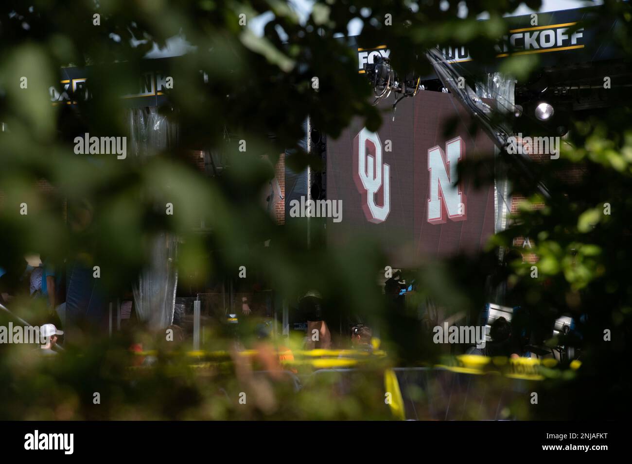 Oklahoma and Nebraska logos are displayed during the setup of the Fox ...