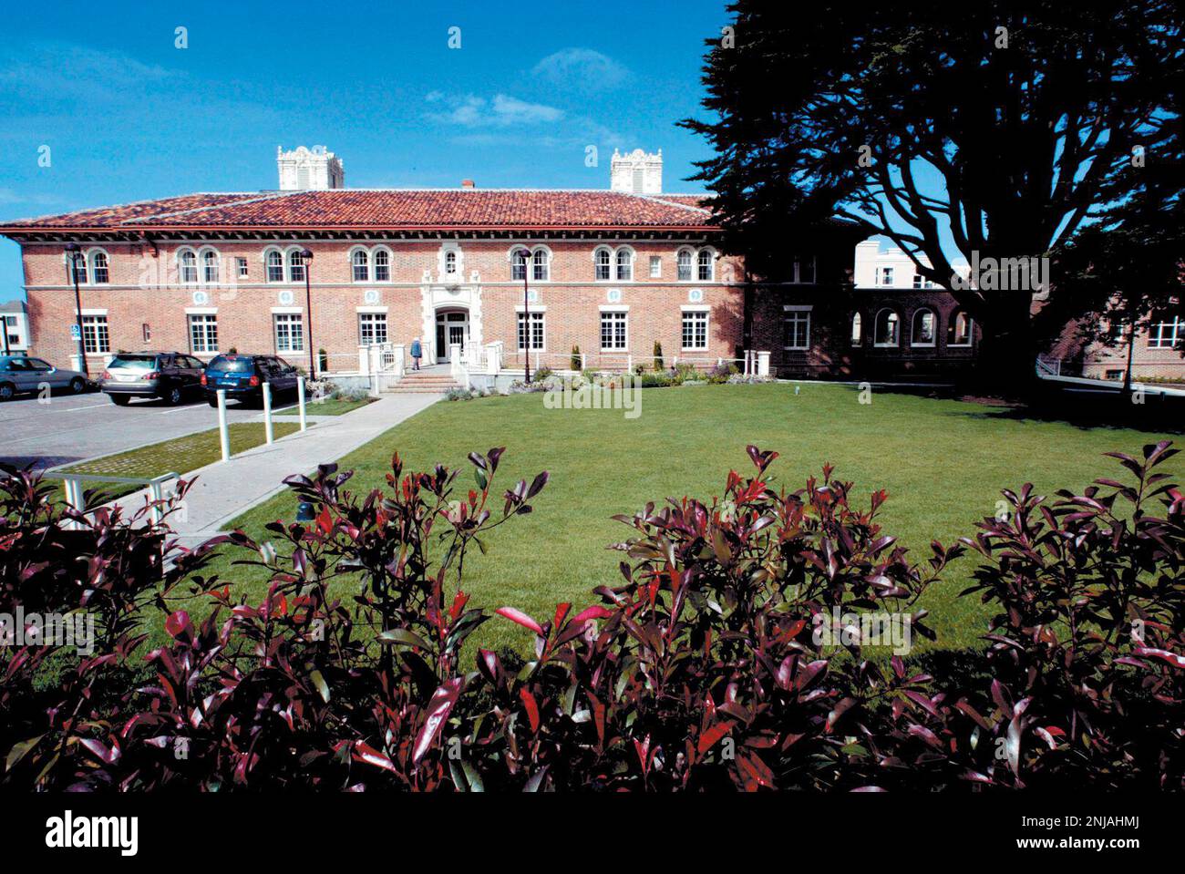 SHRINERS00C-C-29APR02-MT-LH--Architecture review of the transformation ...