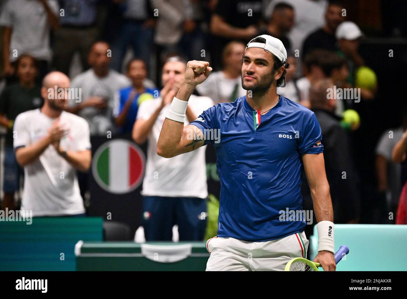 Italy's Matteo Berrettini celebrates after beating Argentina's ...