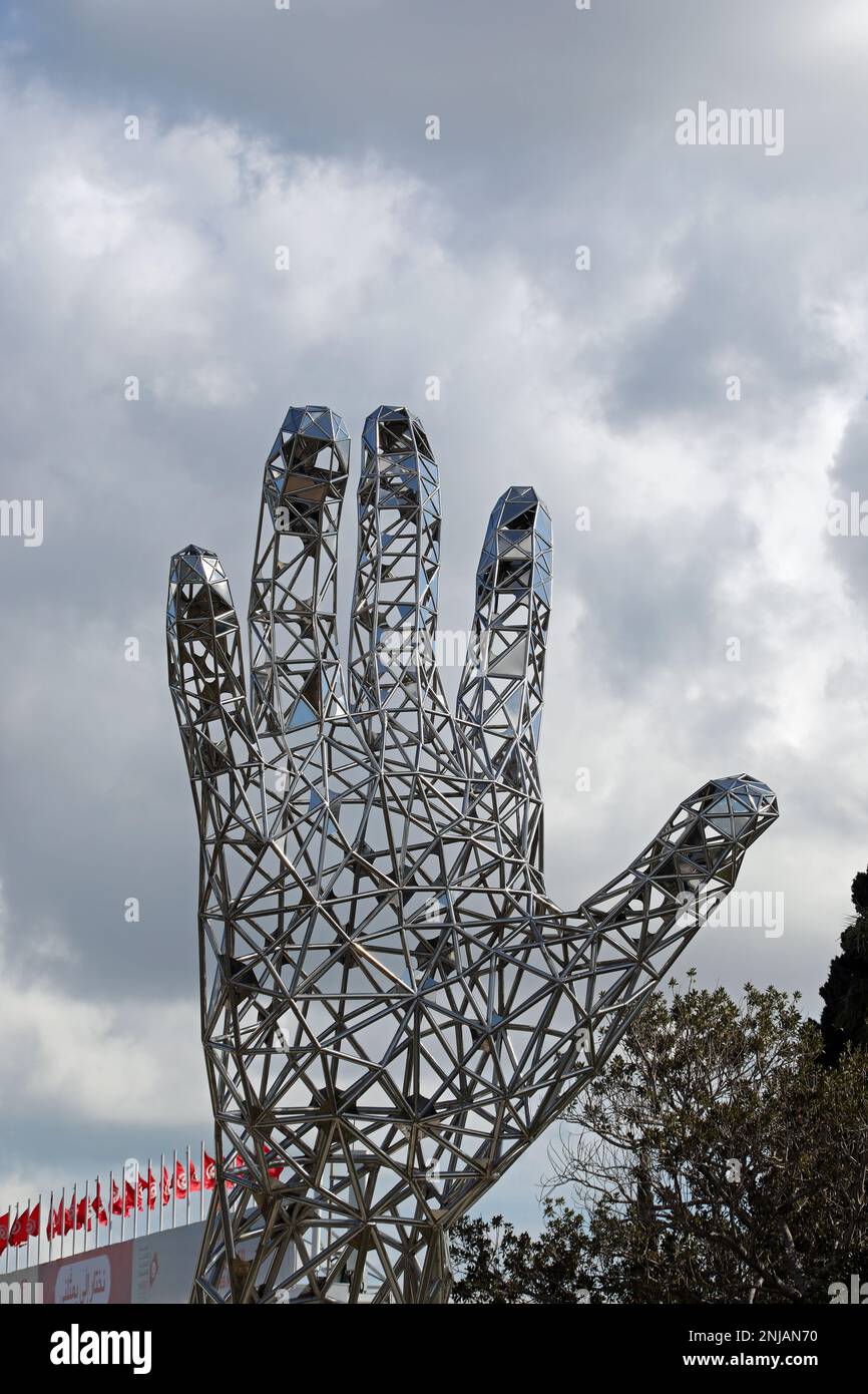 Artwork at Avenue Mohammed V in Tunis Stock Photo - Alamy