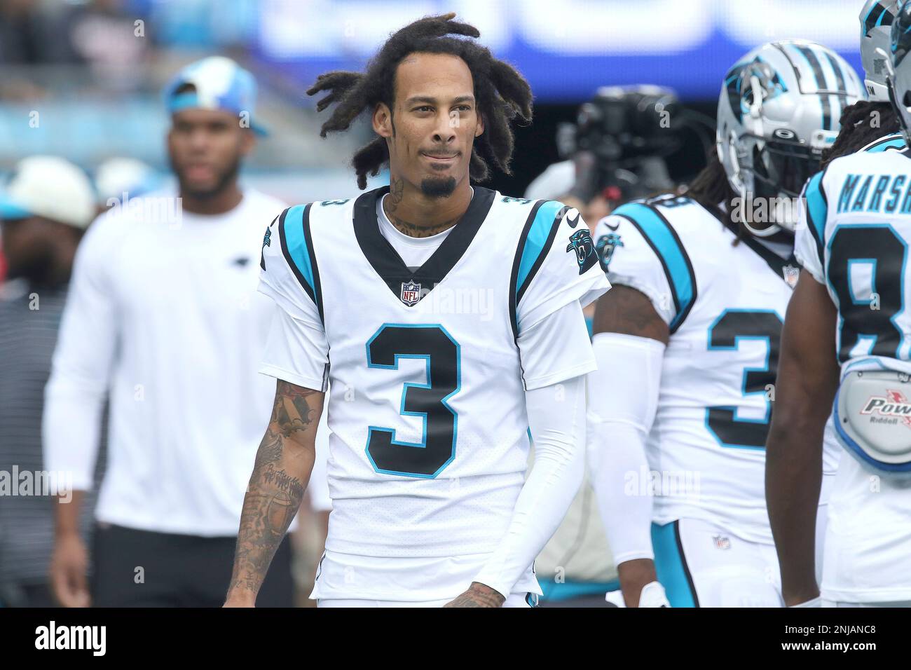 CHARLOTTE, NC - SEPTEMBER 11: Carolina Panthers wide receiver Robbie ...