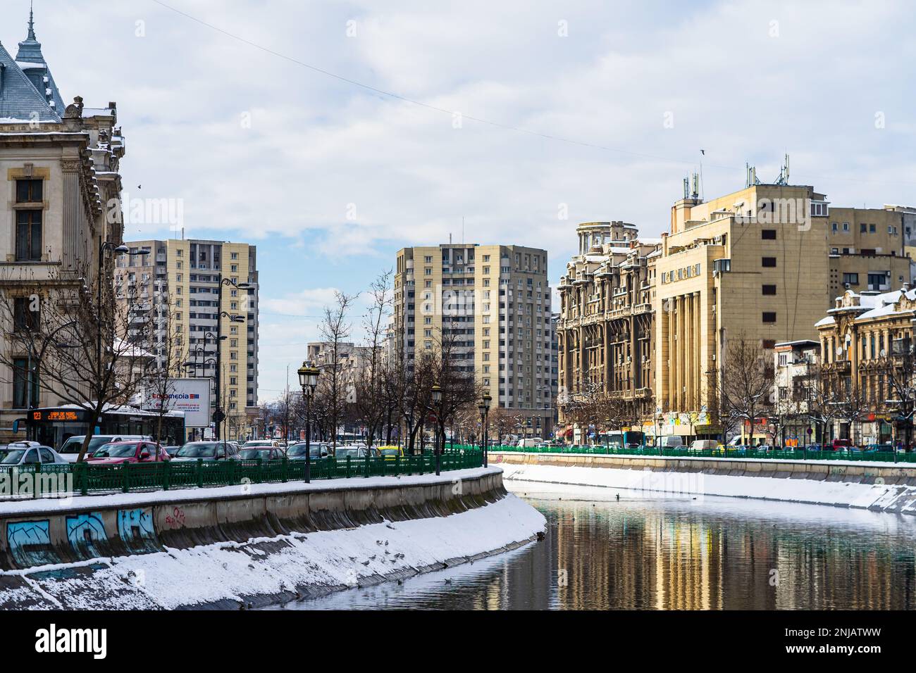 Bcr headquarters bucharest hi-res stock photography and images - Alamy
