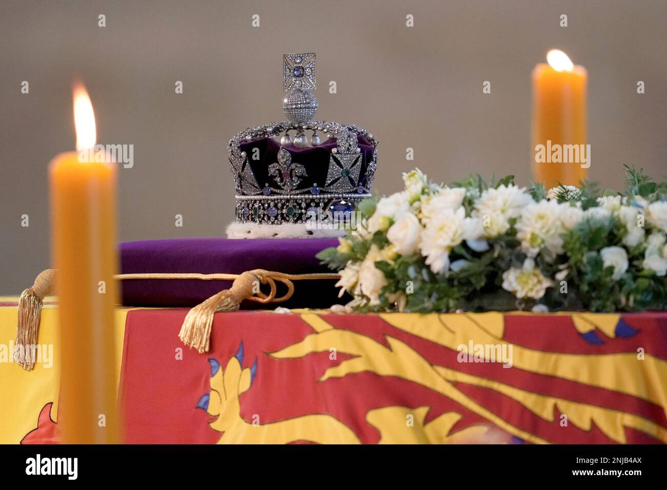 The Imperial State Crown sits on the coffin of Queen Elizabeth II ...