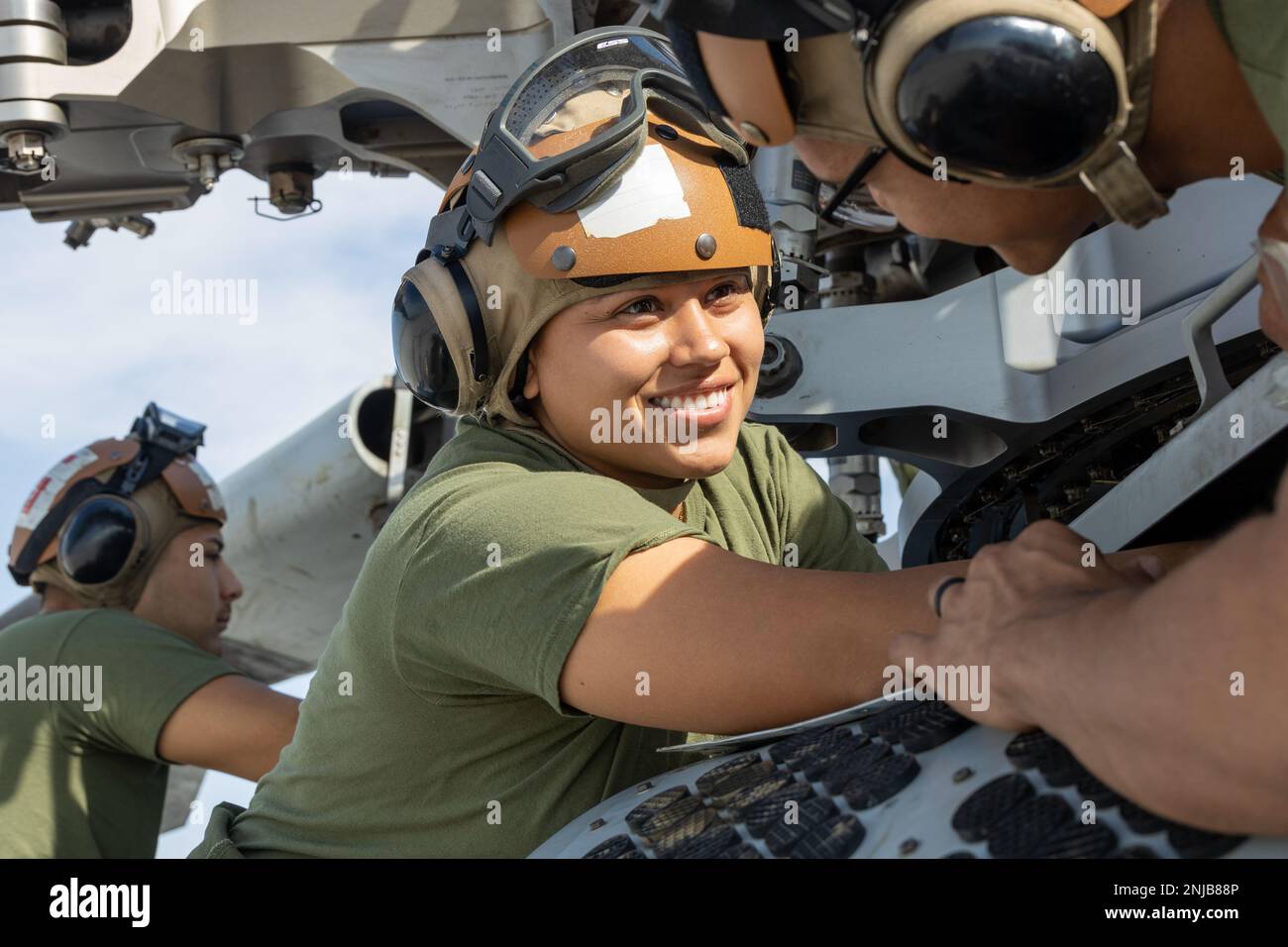 U.S. Marines with Marine Heavy Helicopter Squadron (HMH) 461 replace ...