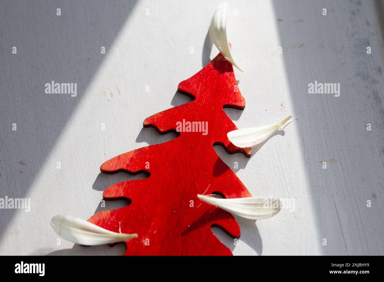 Rocket ship cut out hi-res stock photography and images - Alamy