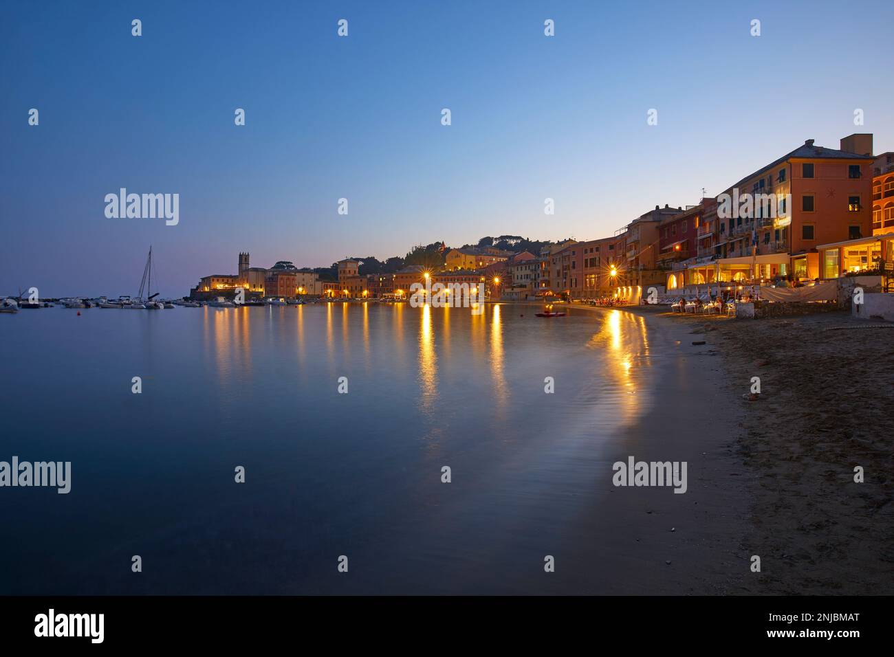 Sestri levante hi-res stock photography and images - Alamy