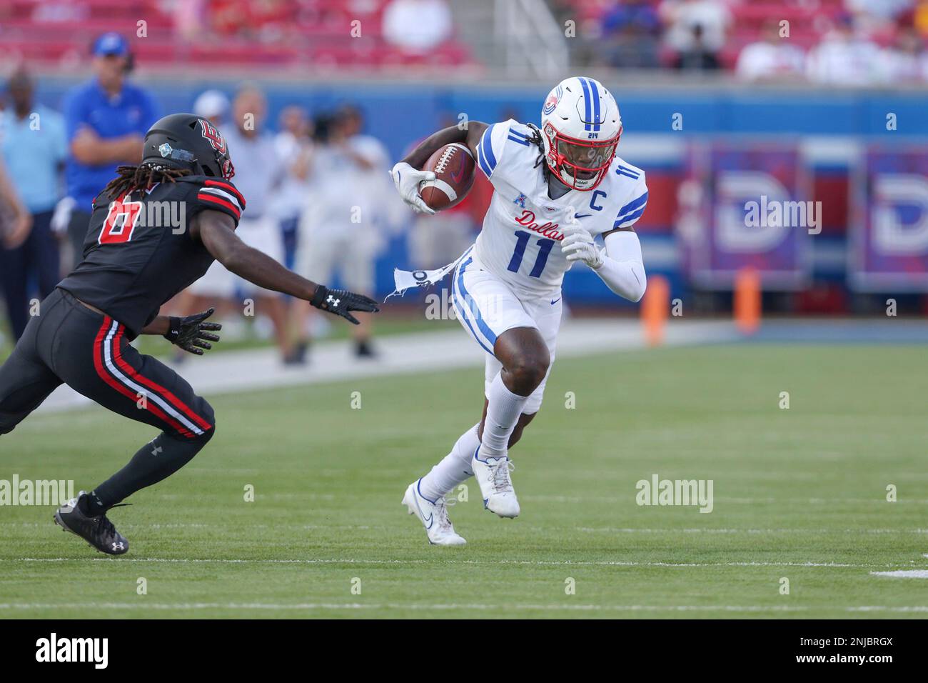 DALLAS, TX - SEPTEMBER 10: Southern Methodist Mustangs wide receiver ...