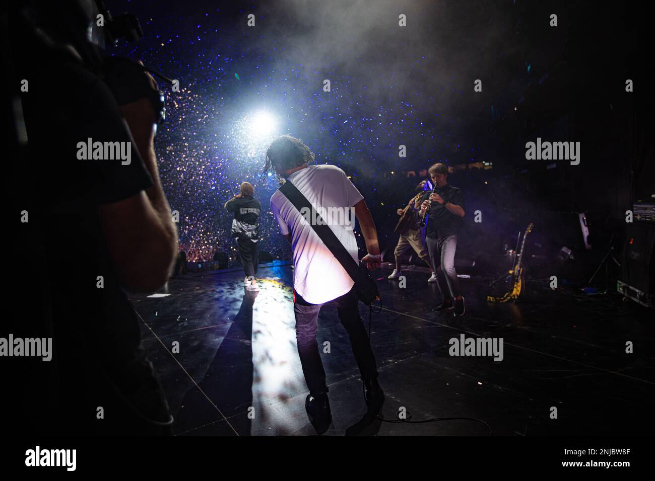 No limits tv show hi-res stock photography and images - Alamy