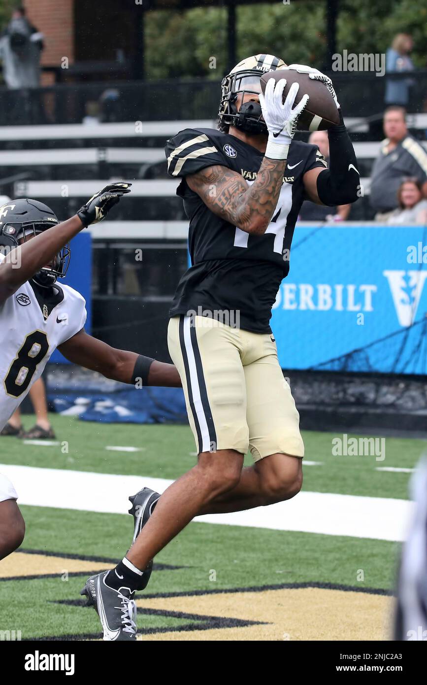 NASHVILLE, VA - SEPTEMBER 10: Vanderbilt Commodores wide receiver Will ...